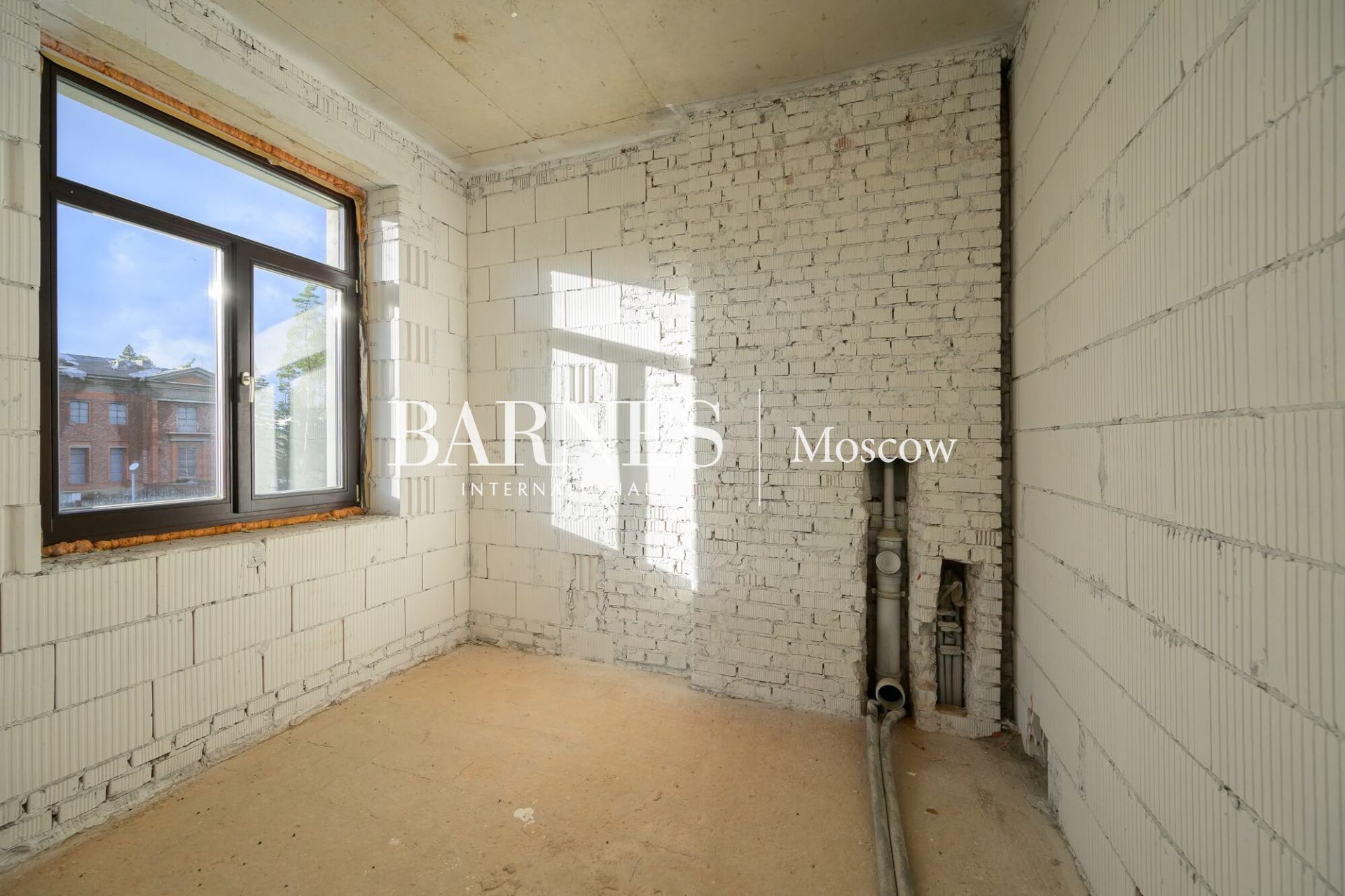 дома и виллы (ID)586737, на Новорижское шоссе